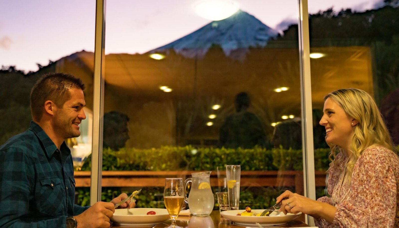 Stratford Mountain House Accommodation, Mt Taranaki - NZ Online Travel