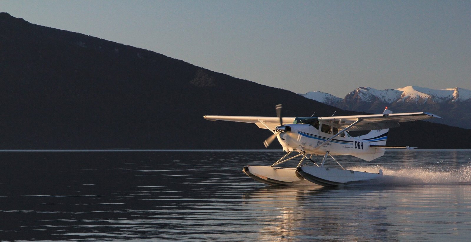 Wings & Water Float Plane Tours, Te Anau - NZ Online Travel