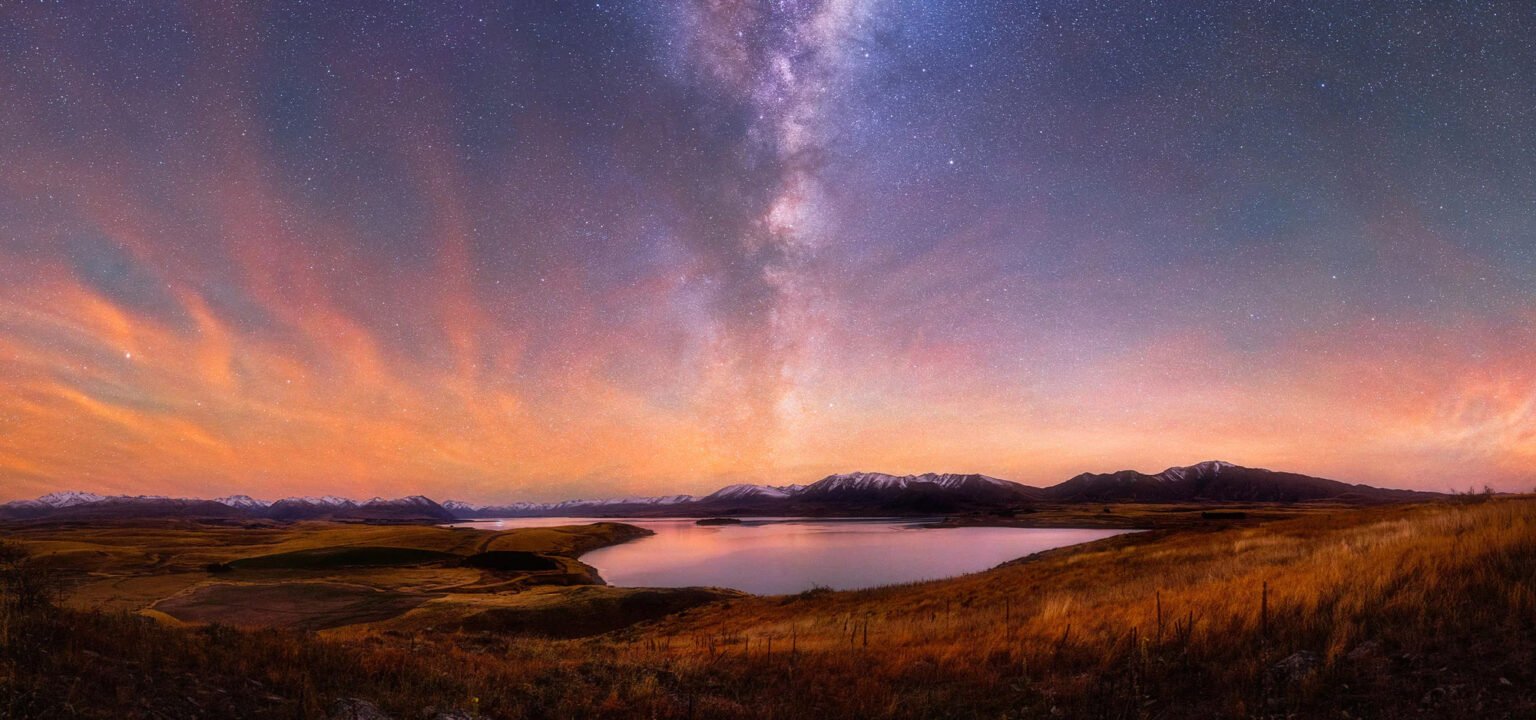 Alpha CruX - Stargazing & Astrophotography, Lake Tekapo - NZ Online Travel