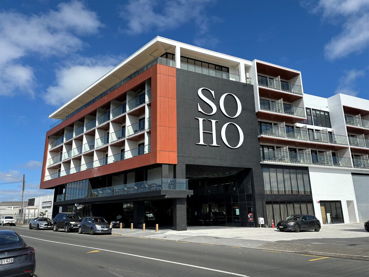 SOHO Hotel, Mt Roskill, Auckland - NZ Online Travel